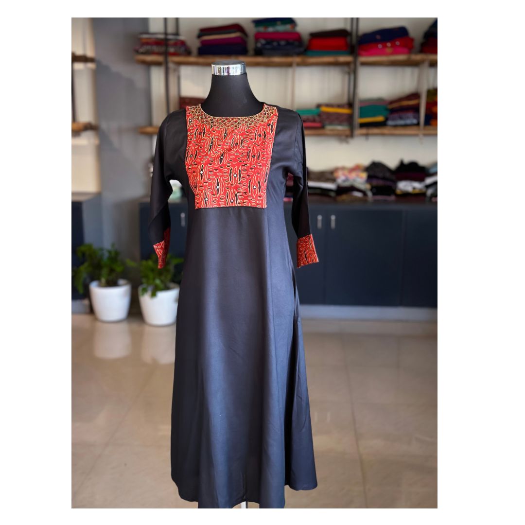 Western Thread Work Top